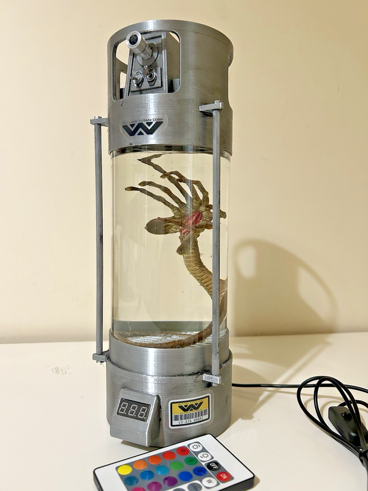 Alien Facehugger Stasis Tube Lamp LED Remote Control 16 Colour | eBay