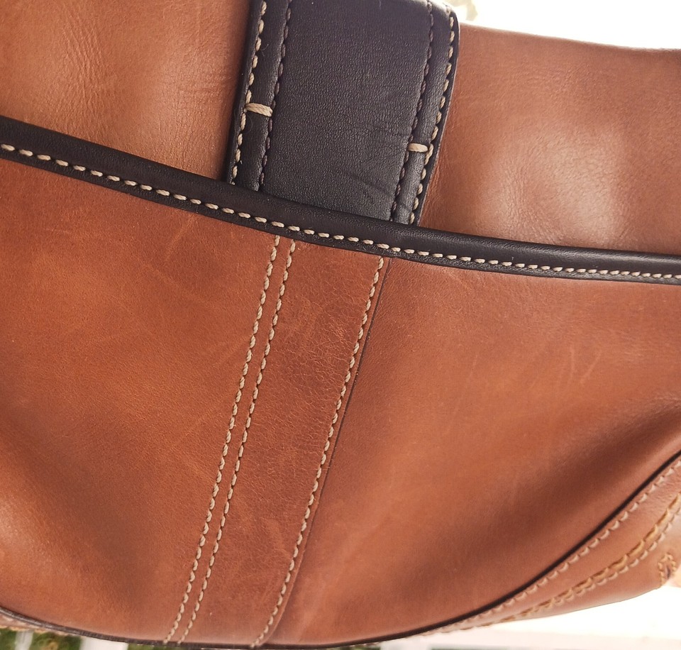 Coach F10909 SMALL Vintage British Tan & Brown Soho Leather Shoulder ...