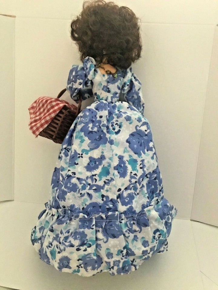 BRINN'S VINTAGE 12” MUSICAL CALENDAR - MISS AUGUST “GOOD OLD SUMMER ...