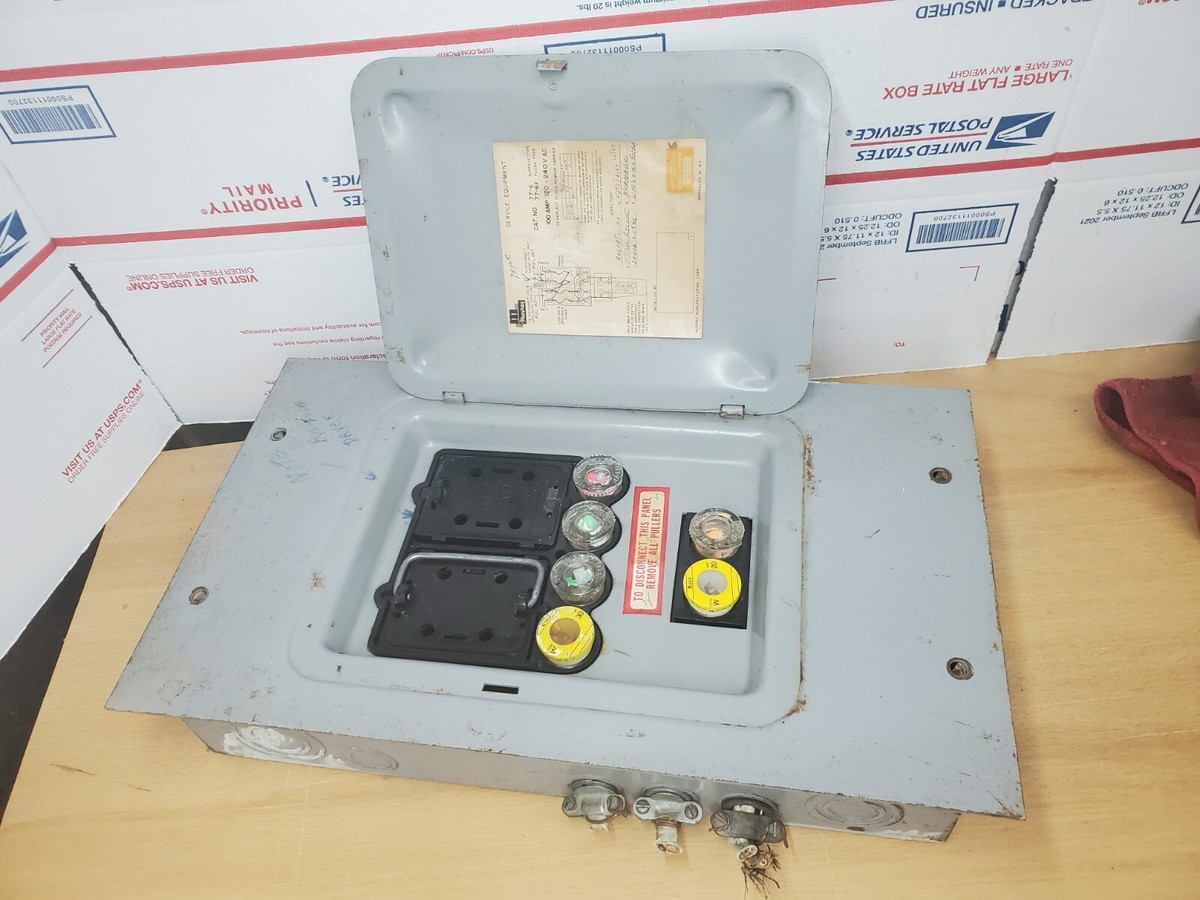Inside An Old 60 Amp Fuse Box, 60% OFF