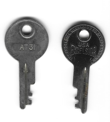 Vintage Excelsior AT31 Luggage / trunk Key New Old Stock | eBay