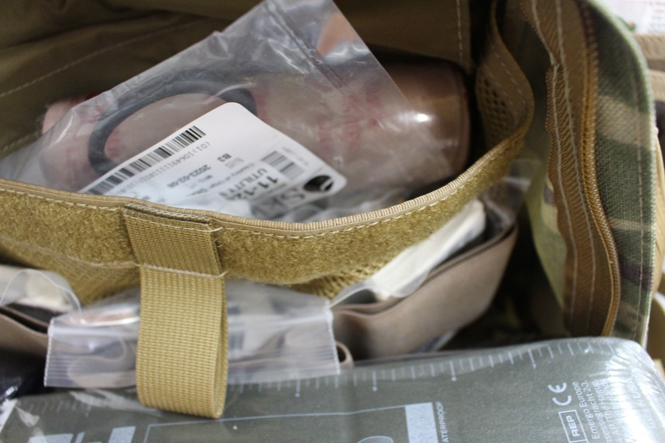 US ARMY COMBAT LIFE SAVER BAG MULTICAM OCP CLS FIRST AID KIT STOCKED | eBay