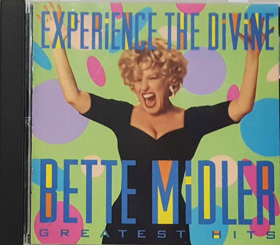 5 CD X $20 Lot Divas, Singers, Streisand, Madonna, Shakira, Aguilera ...