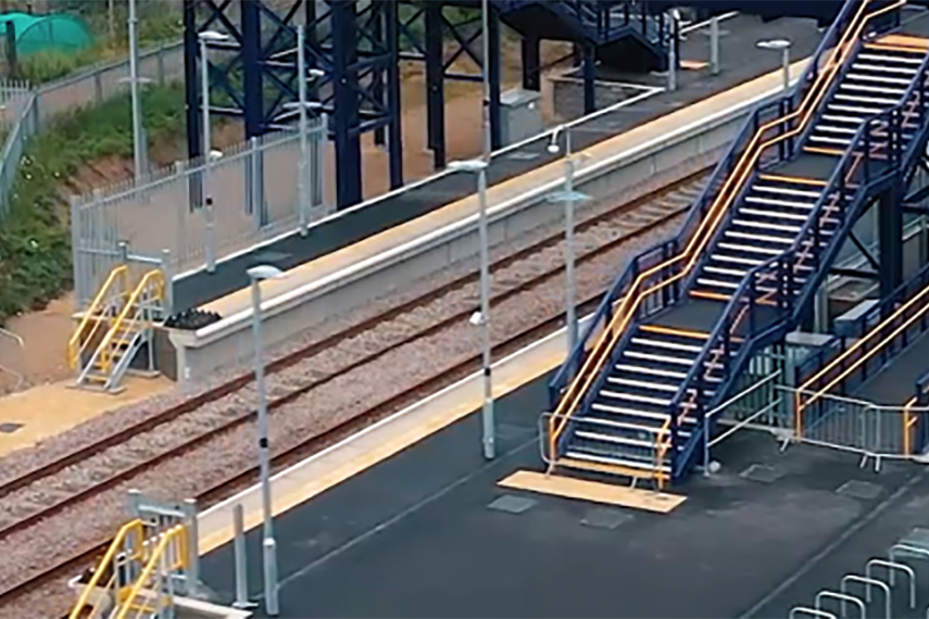 DCC Concepts LML-GSGR - 3 x 4mm Scale 00 Gauge LED Gas Lights Green ...