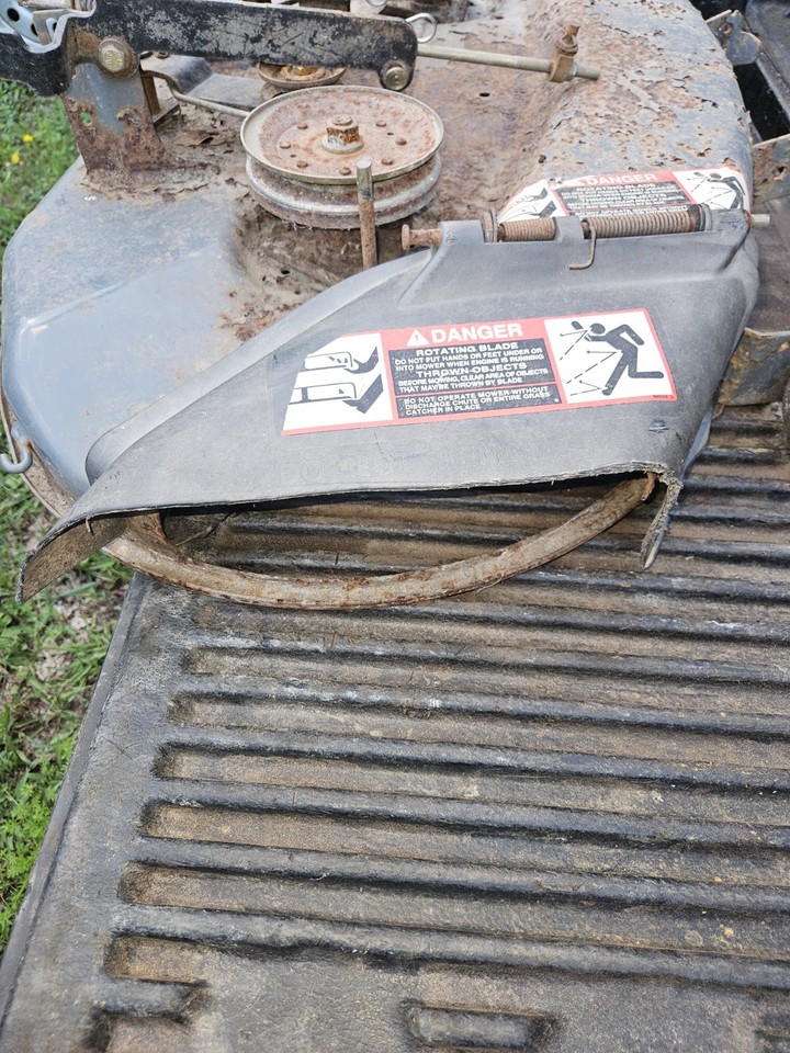 JOHN DEERE SCOTTS 1642 Lawn Tractor 42 Inch Lawn Mower Deck In NY | eBay