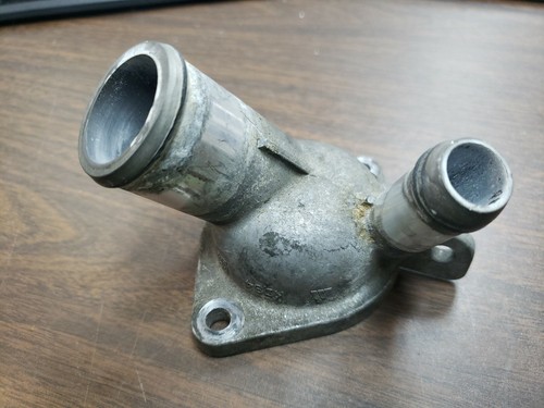 2009 Saturn Vue 2.4L THERMOSTAT HOUSING 12607291 OEM | eBay