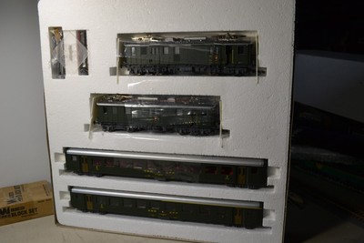 Roco HO 43960 SBB De 4/4 Passenger Train Set, AC. Used, boxed. | eBay