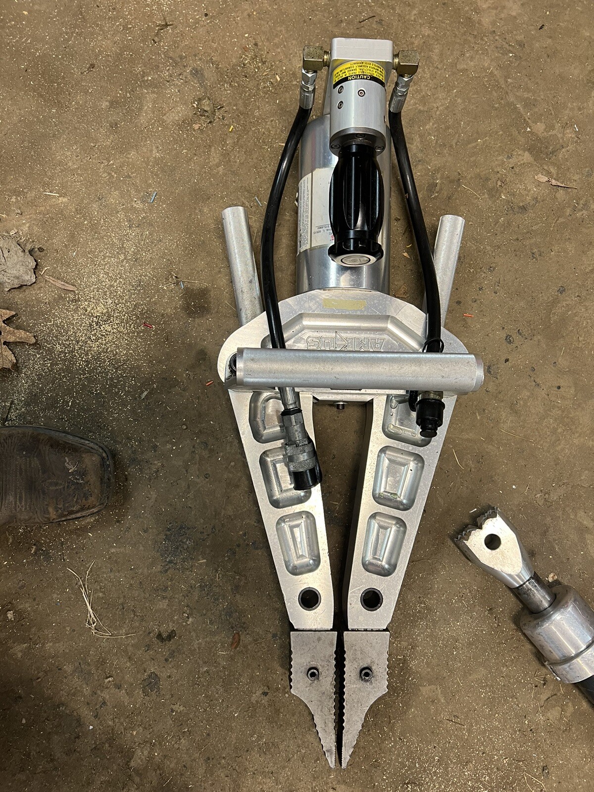 Amkus Rescue System Jaws Of Life Kit | eBay