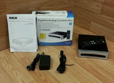 RCA (STB7766G1) Digital-to-Analog Pass-Through Converter Box w/ Remote ...