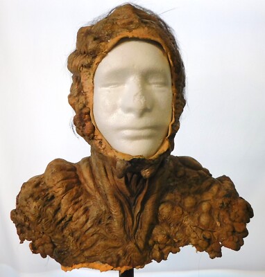 COMPLETE SCREEN USED, FULL LATEX "BEAST" COWL APPLIANCE FROM THE "ZOO ...