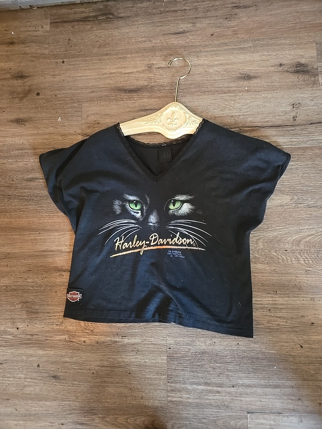 Women’s 1991 Harley Davidson 3D Emblem Kitty Cat Sh… - Gem