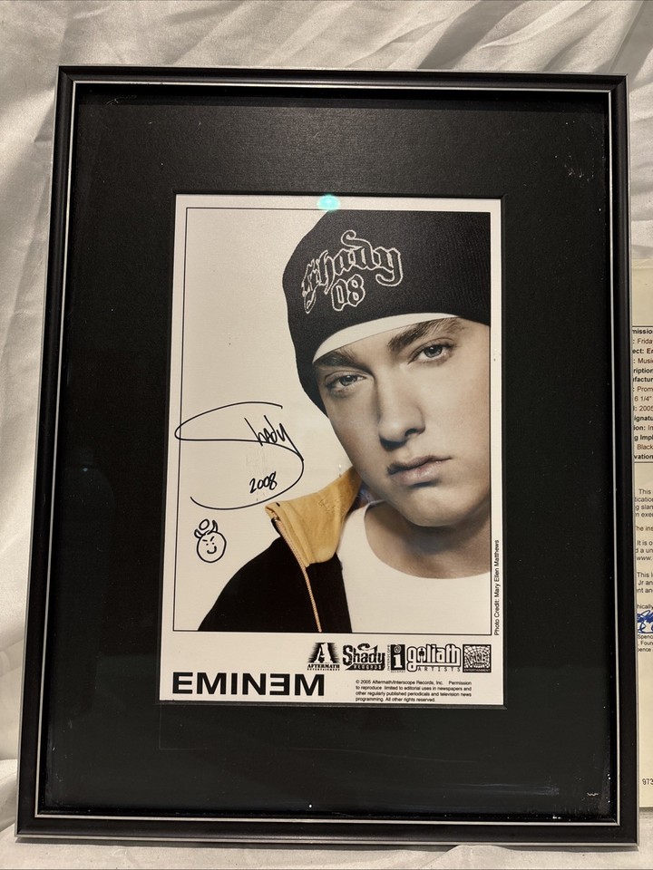 Eminem Autographed 2005 8x10 Photograph OFFICIAL PROMO W/SKETCH JSA LOA ...