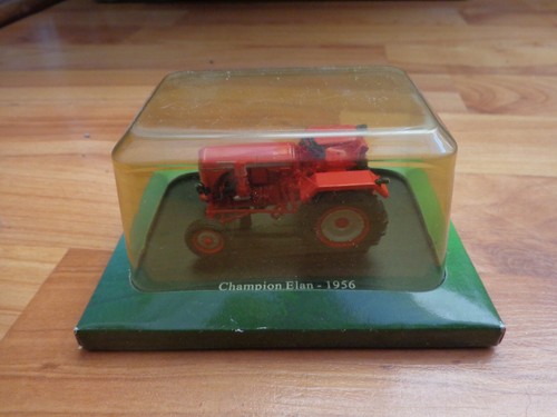 Hachette Universal Hobbies 1/43 Classico 1956 Champion Elan Modello ...