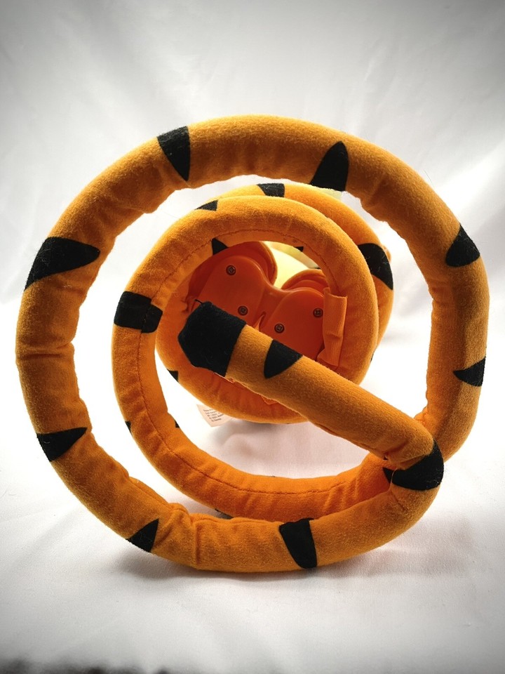 2005 Mattel Fisher Price Disney Turbo Tail Tigger Bouncing/Singing Does ...