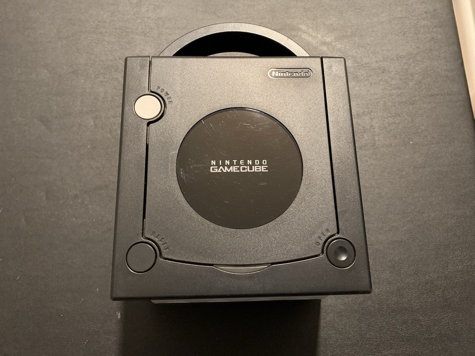 Nintendo GameCube Console Black with 33 Game Discs + OEM Controller ...