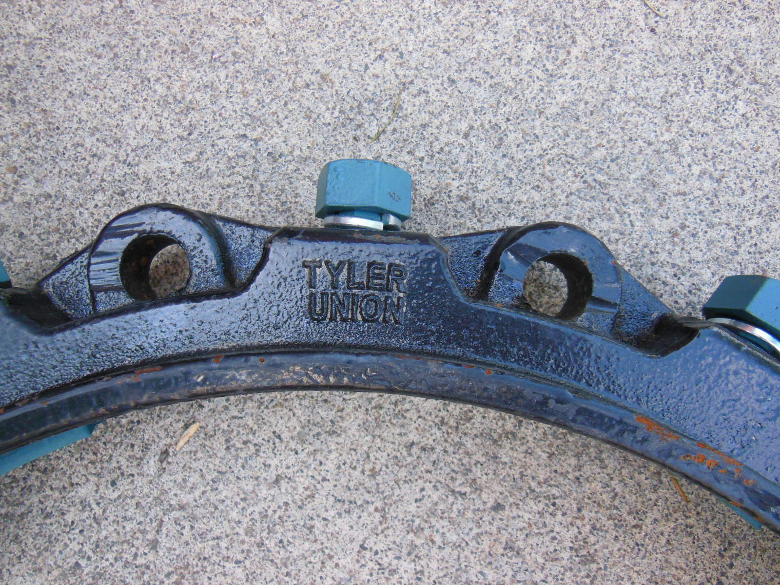 Tyler Union 16" DUCTILE TUF GRIP Split Gland RING w/ 12 Bolts - p/n ...