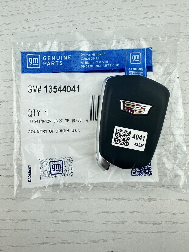 NEW OEM CADILLAC XT4 XT5 XTS SMART KEY REMOTE FOB TRANSMITTER HYQ2EB ...