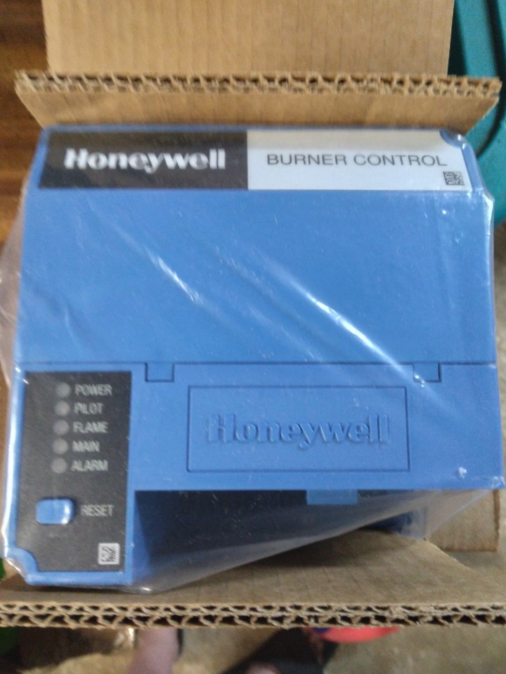 1PC New Honeywell RM7895A1014 Burner Control In Box | eBay