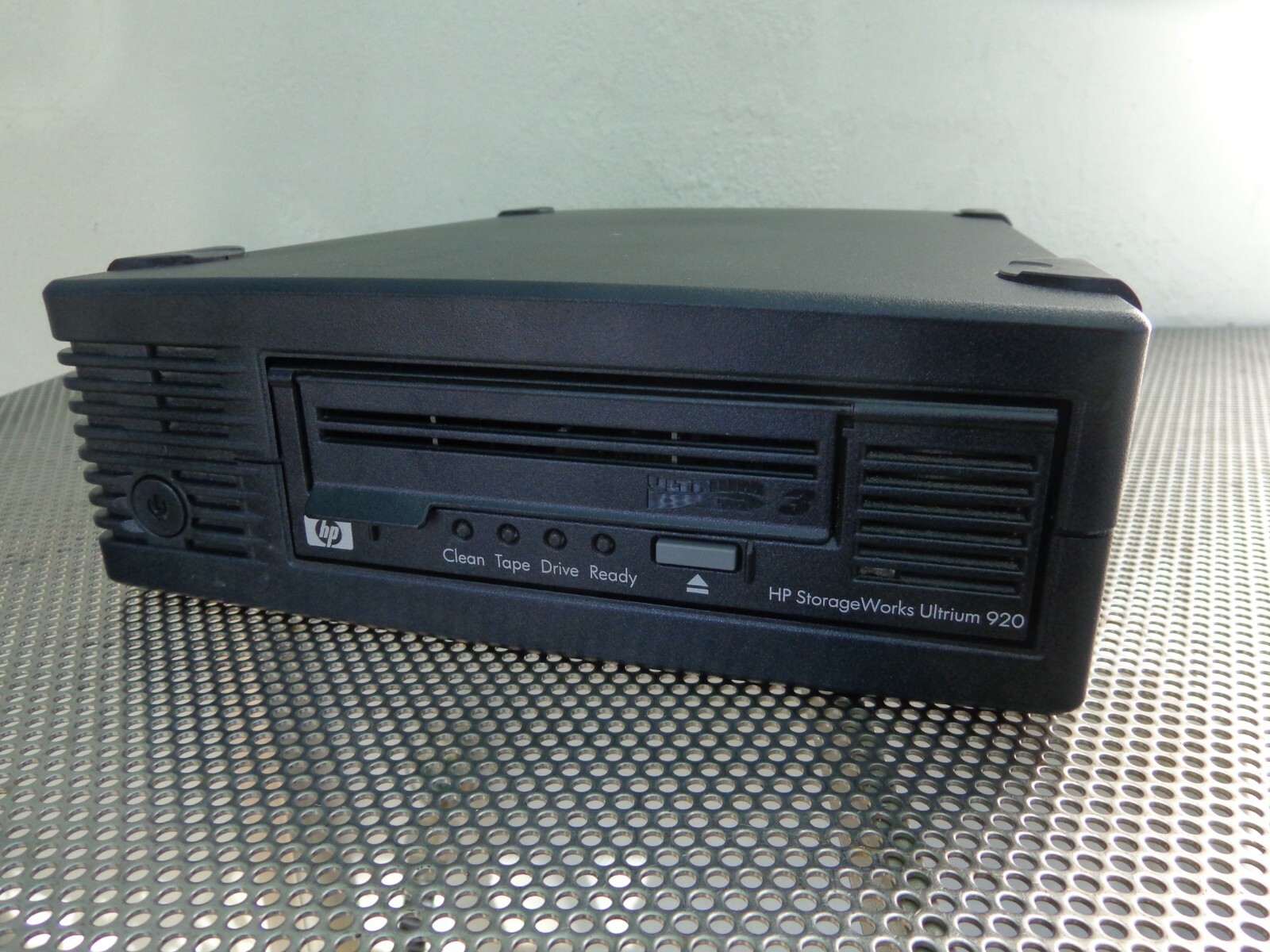 HP LTO-3 800Gb Tape drive EXTERNAL LVD EH842A Ultrium 920 EH842-69201 ...