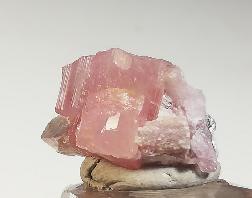 28 CARATS TOURMALINE AND FELDSPAR AFGHANISTAN (DF-38), | eBay