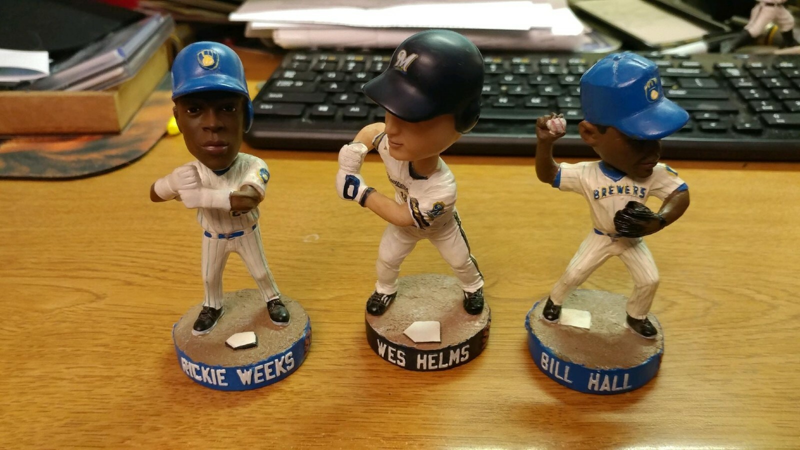 PRE-OWNED MLB MILWAUKEE BREWERS 3 MINI BOBBLEHEADS | eBay