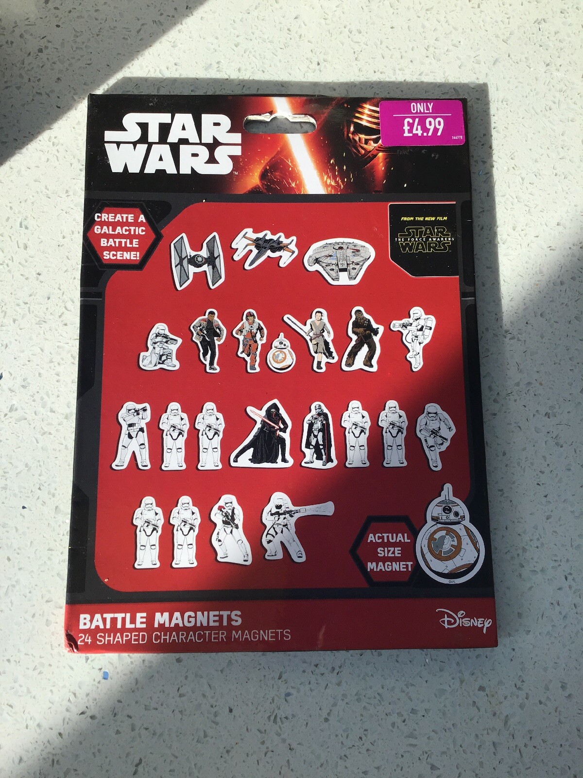 Star Wars The Force Awakens Battle Fridge Magnets Brand New Official 24 ...