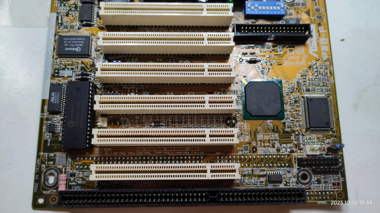 Flagship Slot 1 ASUS P3B-F Motherboard Rev 1.03 (440BX), CPU & 256 MB ...