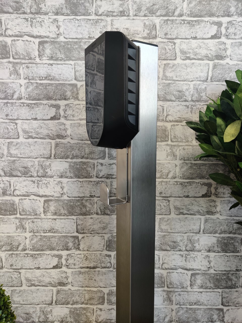 Easee One Stainless Steel EV Charger Mounting Post - sq/pth - EV ...