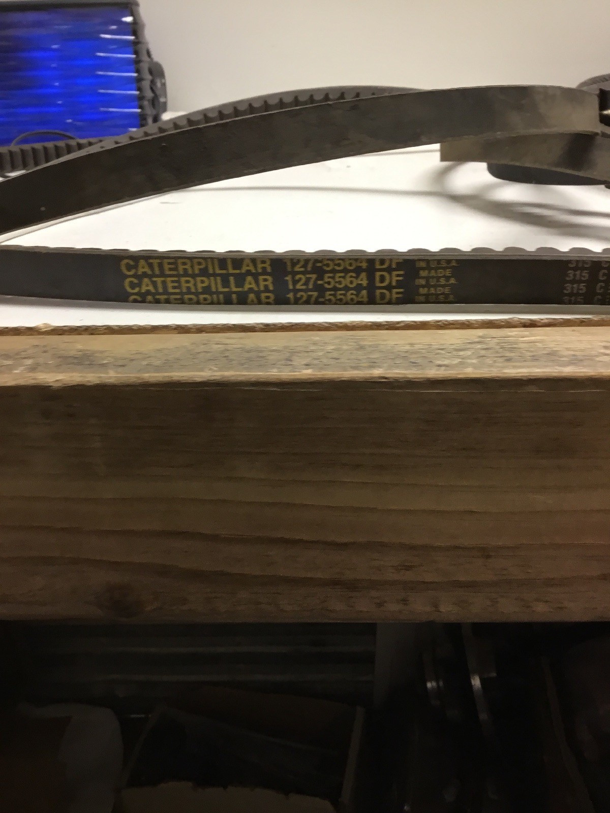 Cat Surplus 1275564 V- belt set of 3 Fits Caterpillar machines | eBay