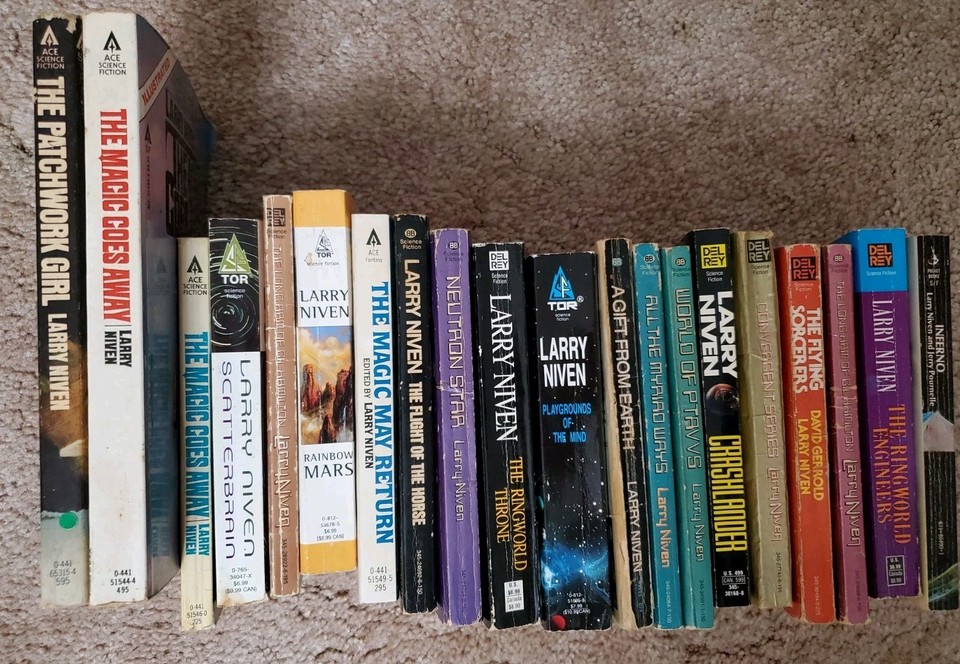 VTG Larry Niven Book Lot Of 20 Fantasy Science Fiction Sci-fi Paperback ...
