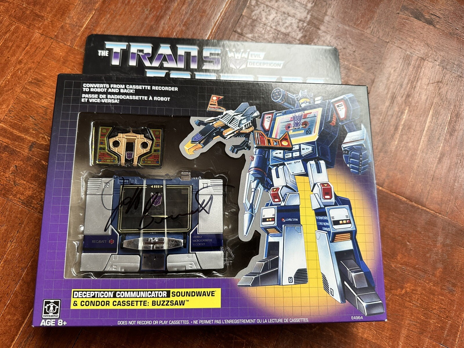 Factory Sealed Transformers G1 Autographed Jeff Bennett Soundwave ...