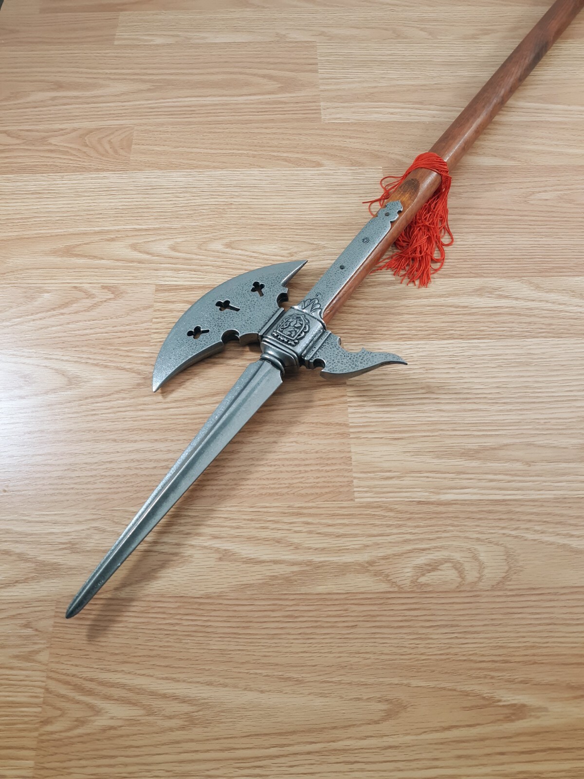 Denix 15th Century Swiss Halberd Wood Pole With 12" UNSHARPENED Metal ...