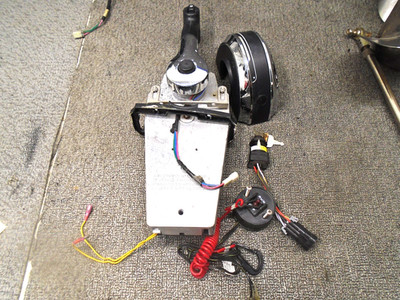 Mercury Outboard Single Engine Top Mount Control Box With Trim Switch ...