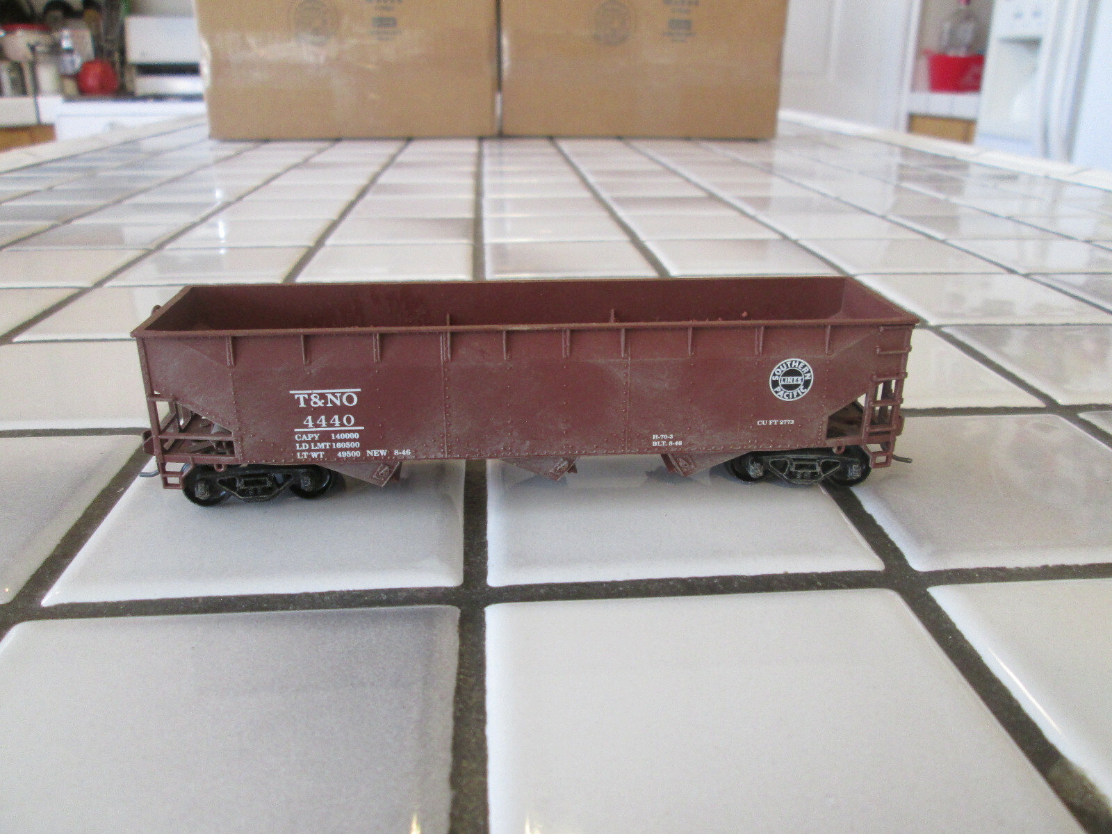 ATHEARN SOUTHERN PACIFIC HOPPER CAR WITH LOAD HO scale //// | eBay