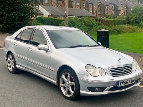 2006 Mercedes-Benz C Class C200 CDI Sport 4dr AUTOMATIC SALOON Diesel ...