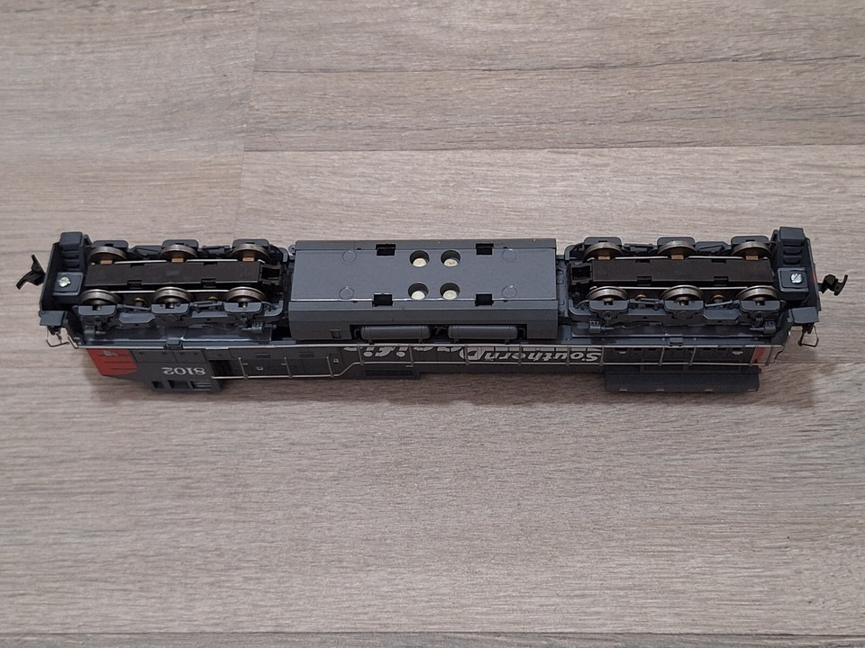 ⭐ ATHEARN 4907 HO SCALE SOUTHERN PACIFIC GE C44-9W DIESEL LOCOMOTIVE ...