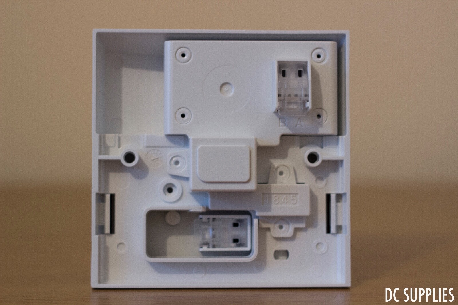 OpenReach BT Master Socket NTE5C MK2 + MK4 + Back Box NEW 2018 Screws ...