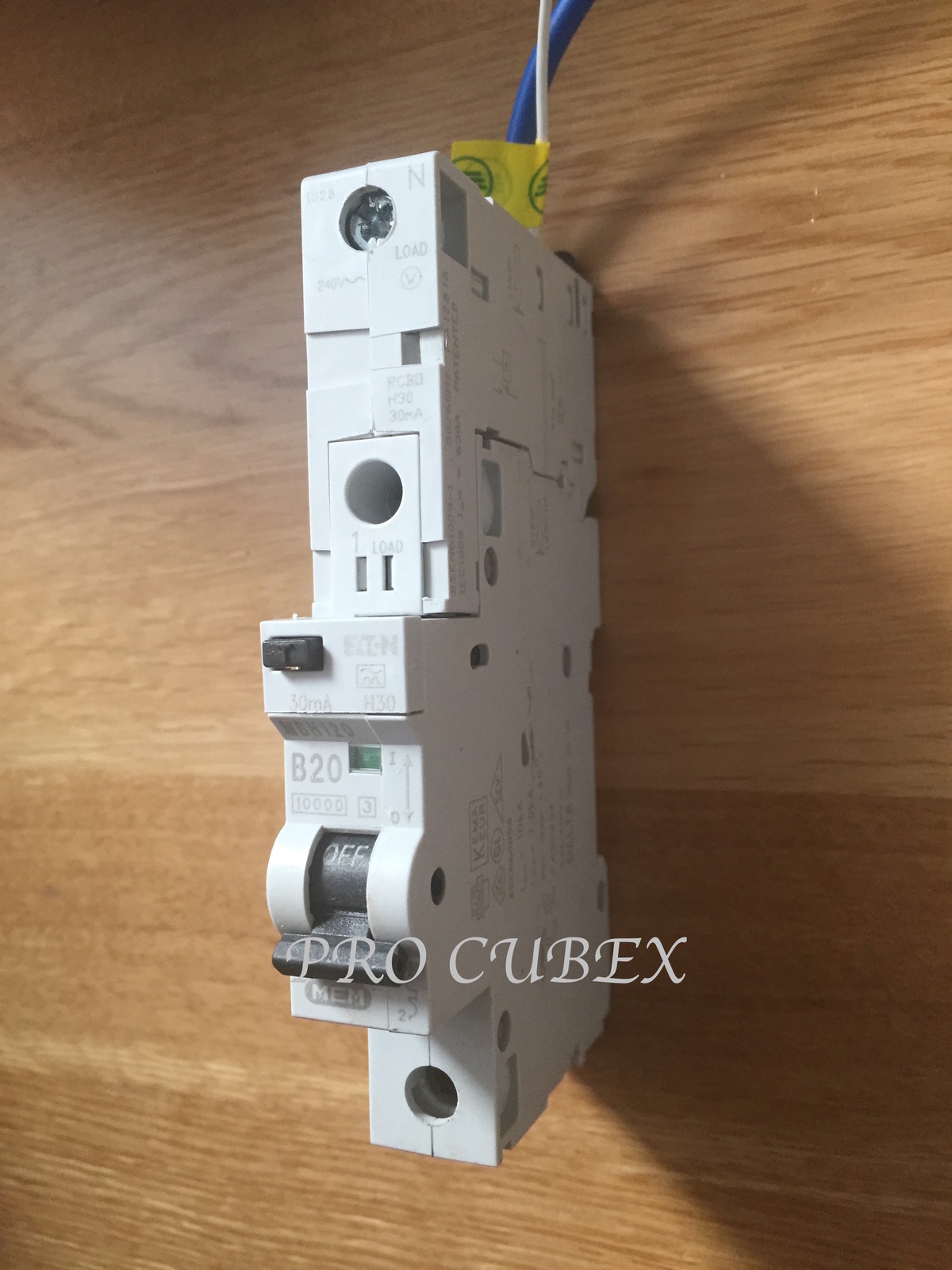 MEM 20 AMP TYPE B 20A MCB/RCBO MR30 POD 30mA MEMERA 2000 BILL EATON ...