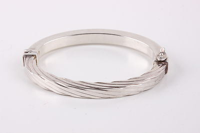 VINTAGE STERLING SILVER RIBBED SPRING HINGE BANGLE BRACELET 925 FINE ...