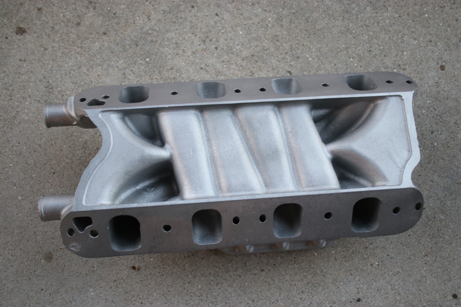 NOS Ford Mustang Boss 302 Bud Moore Mini Plenum Intake Manifold | OE