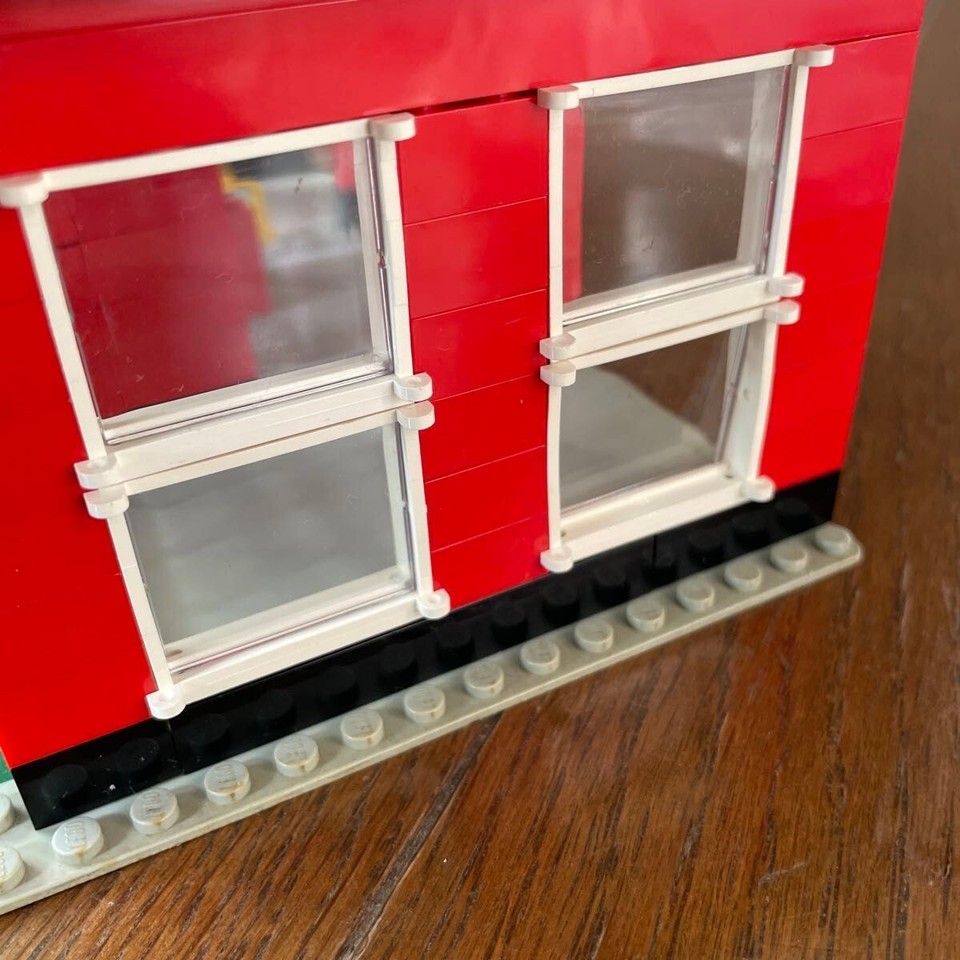 LEGO 6382 Fire Station Classic Town Set Fire Rescue HQ Used Excellent+ ...