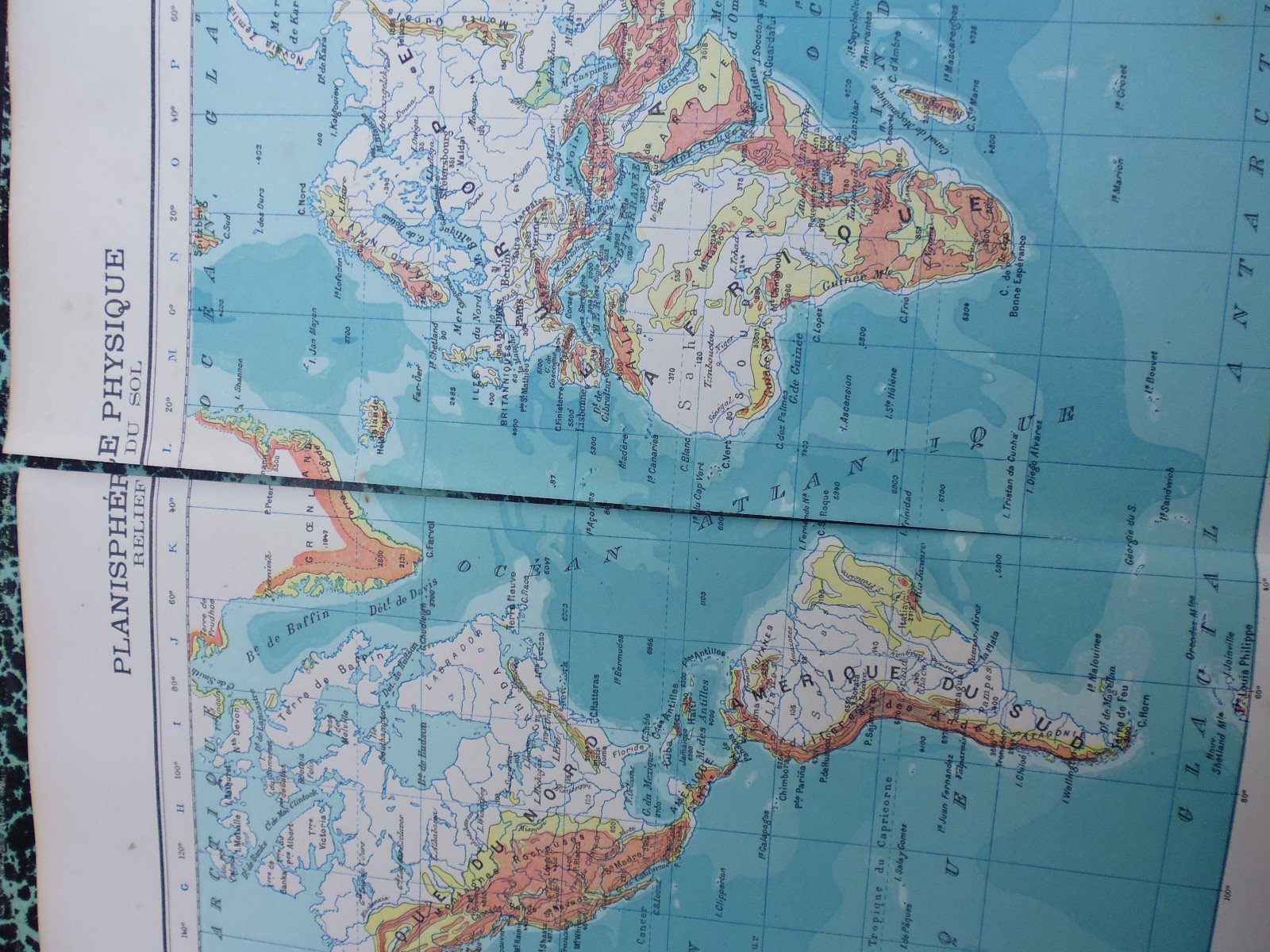 Carte géographique couleur de 1908:PLANISPHERE PHYSIQUE/RELIEF DU SOL ...