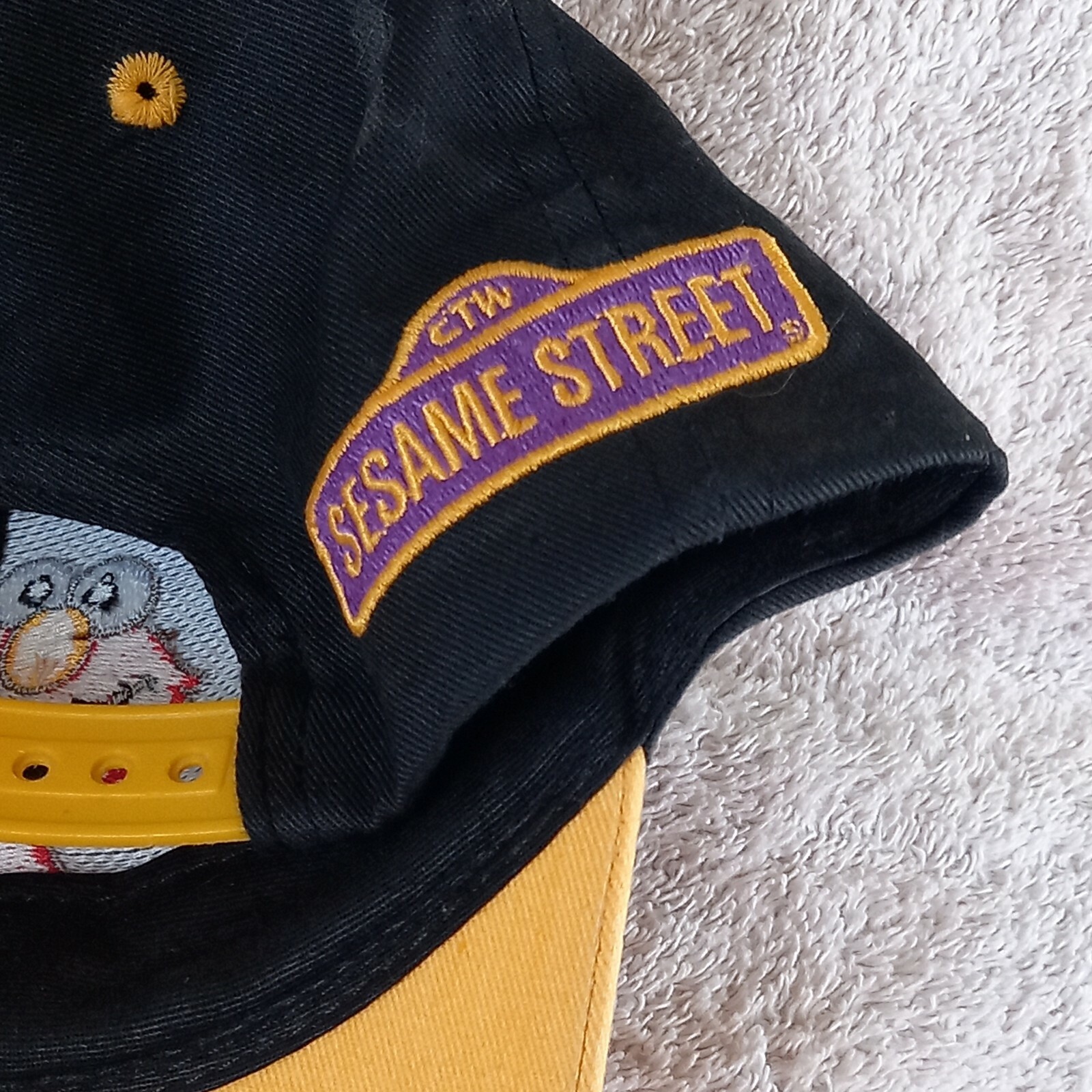 Sesame Street Elmo Hat Cap Adjustable Snapback GUC - Gem