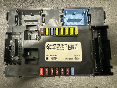2016-2017 Jeep Renegade Body Control Module / BCM 52092947 | eBay