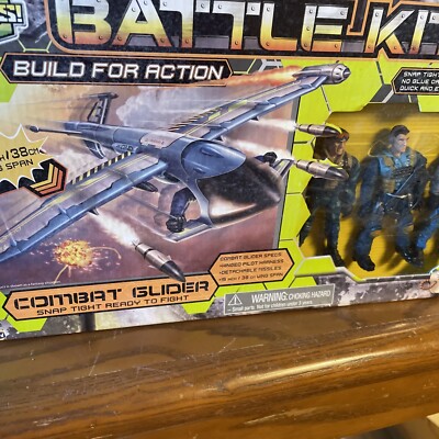 CORPS Battle Combat Glider with 3 Assorted Action Figures | eBay