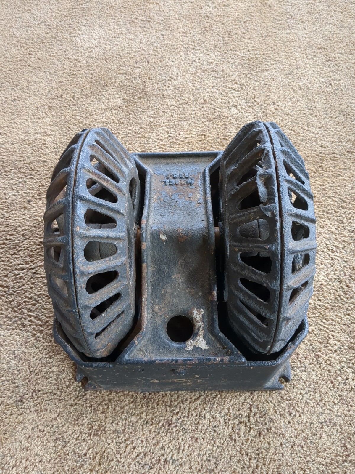 Farm Master Hog Oiler vintage roller cast iron 906.1 | eBay