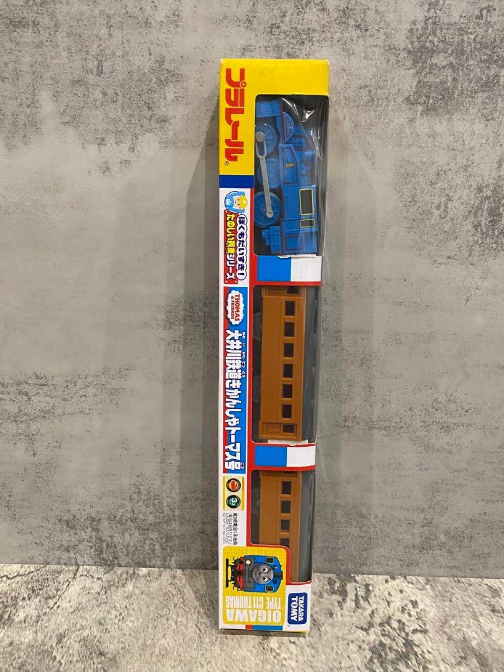 TAKARA TOMY Plarail Thomas the Tank Engine Oigawa Railway Thomas Japan ...