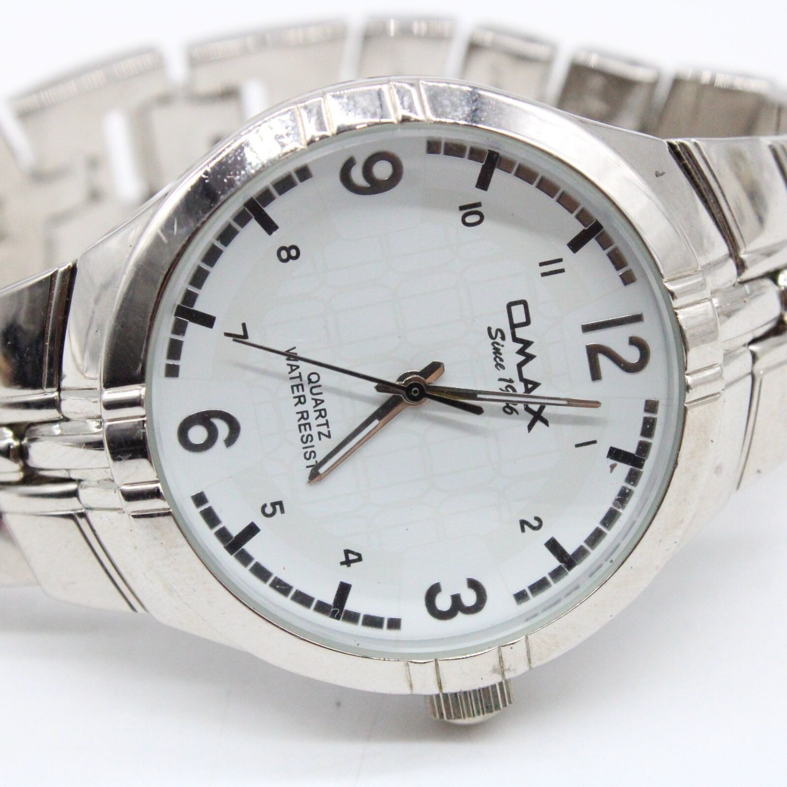 OMAX Watch Mens Silver Tone Stainless Steel Classic Big White Quartz ...