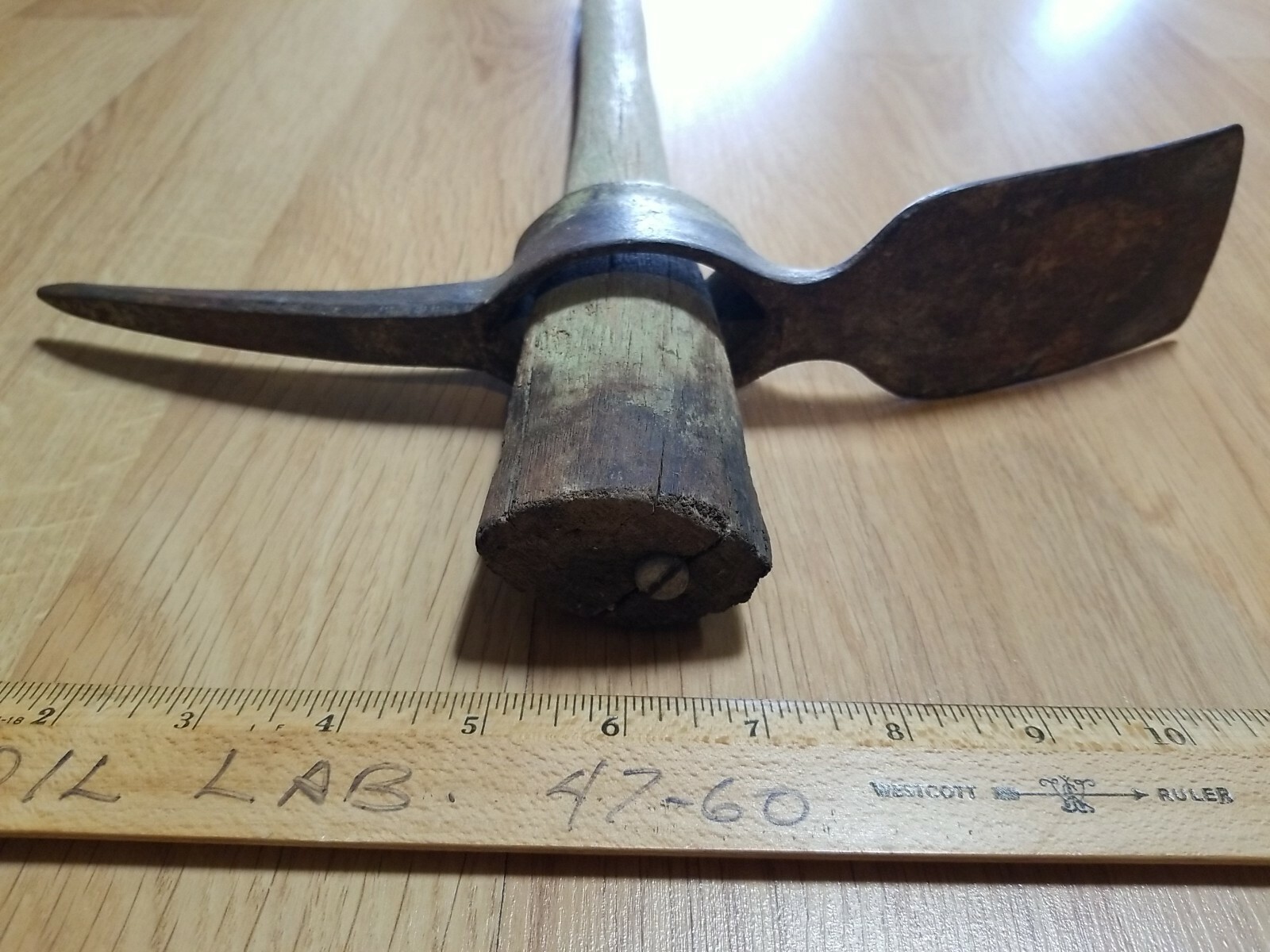 Vintage WW2 1944 Diamond Calk U.S. Military Entrenching Tool Pick Axe ...