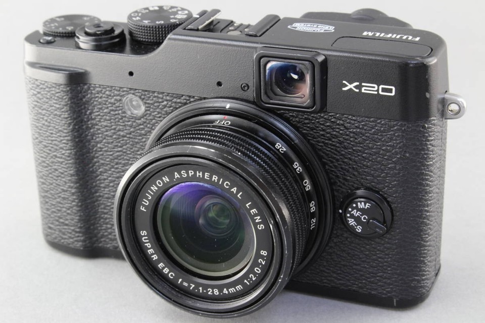 Fujifilm X Series X20 12.0MP Digital Camera 4x Zoom Lens Black W ...